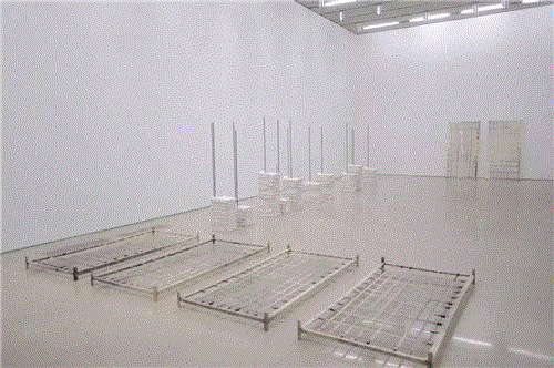 【中间推荐艺术＋】桃瑞丝·沙尔塞朵 Doris Salcedo - 中间美术馆 - 崇真艺客